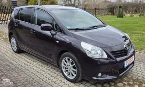 Violets Toyota Verso 2010 Telšiai, ar dzinēja tilpumu 2.20 L un nobraukumu 239 tūkst. km par 3950 €, foto 11 vietnē AUTOMOTO.COM.LV