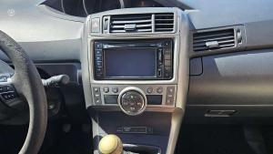 Balts Toyota Verso 2010 Viļņa, ar dzinēja tilpumu 2.00 L un nobraukumu 240 tūkst. km par 1850 €, foto 7 vietnē AUTOMOTO.COM.LV