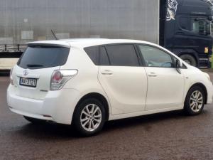 Balts Toyota Verso 2011 Rīga, ar dzinēja tilpumu 2.00 L un nobraukumu 400 tūkst. km par 2333 €, foto 17 vietnē AUTOMOTO.COM.LV