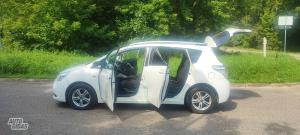 Balts Toyota Verso 2011 Viļņa, ar dzinēja tilpumu 2.00 L un nobraukumu 234 tūkst. km par 4390 €, foto 7 vietnē AUTOMOTO.COM.LV