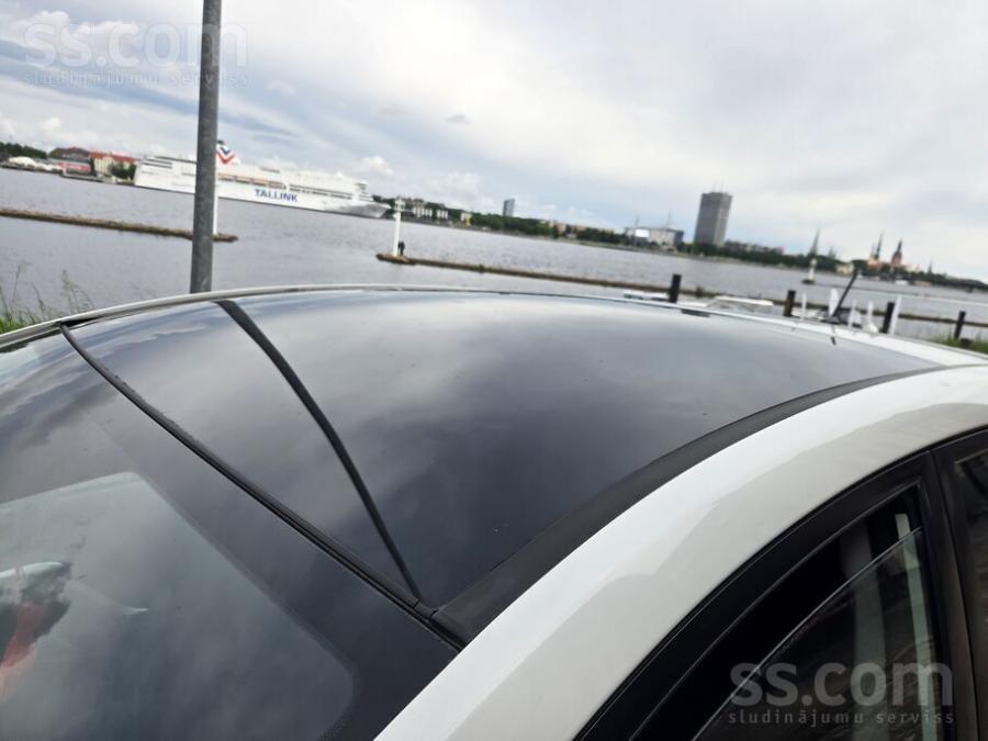 Balts Toyota Verso 2012 Rīga, ar dzinēja tilpumu 2.00 L un nobraukumu 240 tūkst. km par 4650 €, foto 21 vietnē AUTOMOTO.COM.LV