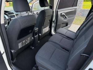 White Toyota Verso 2013 in Pasvalys, with an engine capacity of 2.00 L and mileage of 213 thousand km for 5650 €, photo 22 on AUTOMOTO.COM.LV