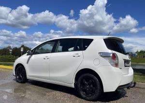 Balts Toyota Verso 2013 Viļņa, ar dzinēja tilpumu 1.60 L un nobraukumu 242 tūkst. km par 6550 €, foto 5 vietnē AUTOMOTO.COM.LV
