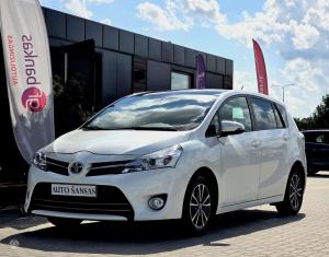 White Toyota Verso 2013 in Taurage, with an engine capacity of 2.00 L and mileage of 141 thousand km for 6100 €, photo 3 on AUTOMOTO.COM.LV