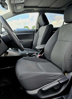 White Toyota Verso 2013 in Taurage, with an engine capacity of 2.00 L and mileage of 141 thousand km for 6100 €, photo 22 on AUTOMOTO.COM.LV