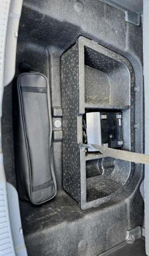 White Toyota Verso 2013 in Taurage, with an engine capacity of 2.00 L and mileage of 141 thousand km for 6100 €, photo 28 on AUTOMOTO.COM.LV