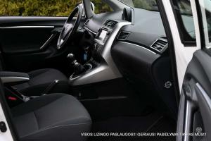 Balts Toyota Verso 2013 Kretinga, ar dzinēja tilpumu 2.00 L un nobraukumu 221 tūkst. km par 5799 €, foto 25 vietnē AUTOMOTO.COM.LV