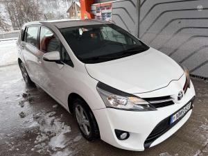 Balts Toyota Verso 2014 Viļņa, ar dzinēja tilpumu 1.60 L un nobraukumu 212 tūkst. km par 7500 €, foto 7 vietnē AUTOMOTO.COM.LV