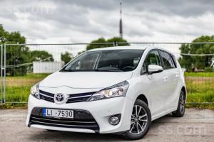White Toyota Verso 2014 in Riga, with an engine capacity of 1.60 L and mileage of 201 thousand km for 4990 €, photo  on AUTOMOTO.COM.LV