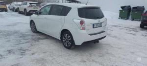 White Toyota Verso 2014 in Kaunas, with an engine capacity of 1.60 L and mileage of 196 thousand km for 6350 €, photo 8 on AUTOMOTO.COM.LV