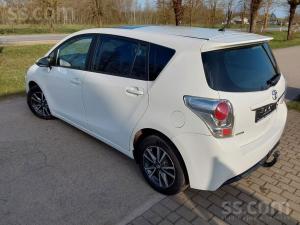 Balts Toyota Verso 2014 Ogre, ar dzinēja tilpumu 1.60 L un nobraukumu 180 tūkst. km par 6500 €, foto 5 vietnē AUTOMOTO.COM.LV
