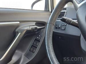 Balts Toyota Verso 2014 Ogre, ar dzinēja tilpumu 1.60 L un nobraukumu 180 tūkst. km par 6500 €, foto 17 vietnē AUTOMOTO.COM.LV