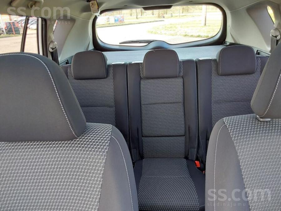 Balts Toyota Verso 2014 Ogre, ar dzinēja tilpumu 1.60 L un nobraukumu 180 tūkst. km par 6500 €, foto 18 vietnē AUTOMOTO.COM.LV