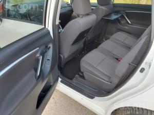 Balts Toyota Verso 2014 Ogre, ar dzinēja tilpumu 1.60 L un nobraukumu 180 tūkst. km par 6500 €, foto 23 vietnē AUTOMOTO.COM.LV