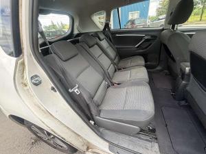 Balts Toyota Verso 2014 Tauragė, ar dzinēja tilpumu 1.60 L un nobraukumu 230 tūkst. km par 3900 €, foto 17 vietnē AUTOMOTO.COM.LV