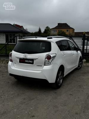 White Toyota Verso 2015 in Klaipeda, with an engine capacity of 1.60 L and mileage of 281 thousand km for 6499 €, photo 9 on AUTOMOTO.COM.LV