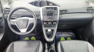 Balts Toyota Verso 2016 Rīga, ar dzinēja tilpumu 1.60 L un nobraukumu 185 tūkst. km par 4950 €, foto 9 vietnē AUTOMOTO.COM.LV