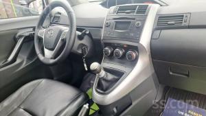 Balts Toyota Verso 2016 Rīga, ar dzinēja tilpumu 1.60 L un nobraukumu 185 tūkst. km par 4950 €, foto 12 vietnē AUTOMOTO.COM.LV