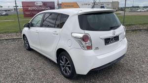 Balts Toyota Verso 2016 Marijampole, ar dzinēja tilpumu 1.60 L un nobraukumu 279 tūkst. km par 6490 €, foto 10 vietnē AUTOMOTO.COM.LV