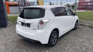 Balts Toyota Verso 2016 Marijampole, ar dzinēja tilpumu 1.60 L un nobraukumu 279 tūkst. km par 6490 €, foto 12 vietnē AUTOMOTO.COM.LV