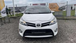 Balts Toyota Verso 2016 Marijampole, ar dzinēja tilpumu 1.60 L un nobraukumu 279 tūkst. km par 6490 €, foto 14 vietnē AUTOMOTO.COM.LV