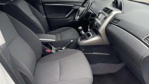 Balts Toyota Verso 2016 Marijampole, ar dzinēja tilpumu 1.60 L un nobraukumu 279 tūkst. km par 6490 €, foto 19 vietnē AUTOMOTO.COM.LV