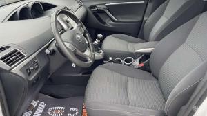 Balts Toyota Verso 2016 Marijampole, ar dzinēja tilpumu 1.60 L un nobraukumu 279 tūkst. km par 6490 €, foto 24 vietnē AUTOMOTO.COM.LV