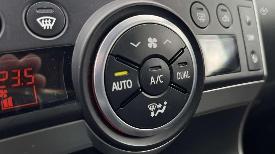 Balts Toyota Verso 2016 Marijampole, ar dzinēja tilpumu 1.60 L un nobraukumu 279 tūkst. km par 6490 €, foto 30 vietnē AUTOMOTO.COM.LV