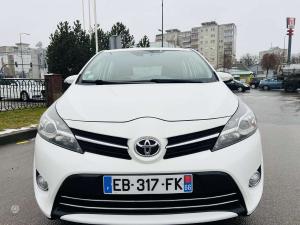 Balts Toyota Verso 2017 Kauņa, ar dzinēja tilpumu 1.60 L un nobraukumu 225 tūkst. km par 7300 €, foto 5 vietnē AUTOMOTO.COM.LV
