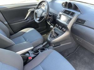 Balts Toyota Verso 2017 Šauļi, ar dzinēja tilpumu 1.60 L un nobraukumu 149 tūkst. km par 4600 €, foto 11 vietnē AUTOMOTO.COM.LV