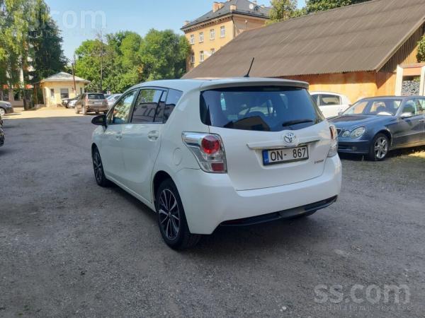 Balts Toyota Verso 2017 Daugavpils, ar dzinēja tilpumu 1.60 L un nobraukumu 0 tūkst. km par 6350 €, foto 9 vietnē AUTOMOTO.COM.LV