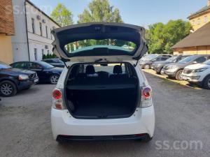 Balts Toyota Verso 2017 Daugavpils, ar dzinēja tilpumu 1.60 L un nobraukumu 0 tūkst. km par 6350 €, foto 26 vietnē AUTOMOTO.COM.LV