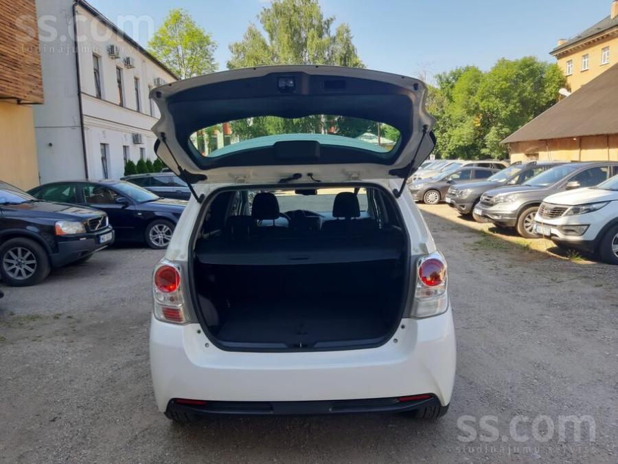 Balts Toyota Verso 2017 Daugavpils, ar dzinēja tilpumu 1.60 L un nobraukumu 0 tūkst. km par 6350 €, foto 26 vietnē AUTOMOTO.COM.LV