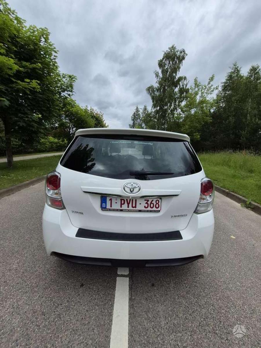 Balts Toyota Verso 2013 Viļņa, ar dzinēja tilpumu 0.00 L un nobraukumu 289 tūkst. km par 5300 €, foto 8 vietnē AUTOMOTO.COM.LV