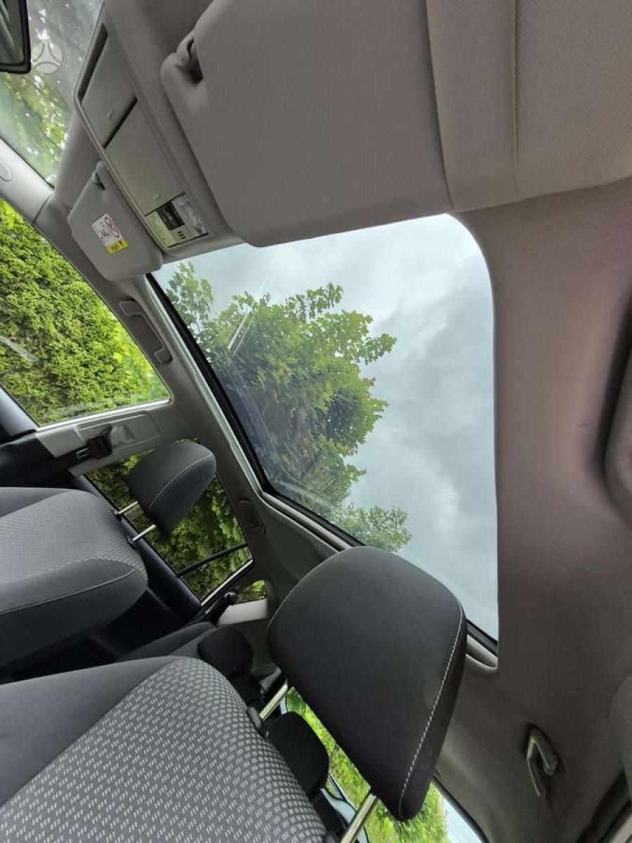Balts Toyota Verso 2013 Viļņa, ar dzinēja tilpumu 2.00 L un nobraukumu 289 tūkst. km par 4800 €, foto 20 vietnē AUTOMOTO.COM.LV