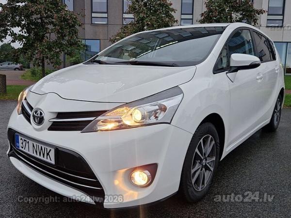 Balts Toyota Verso 2014 Tallina, ar dzinēja tilpumu 1.60 L un nobraukumu 39 tūkst. km par 9950 €, foto 1 vietnē AUTOMOTO.COM.LV