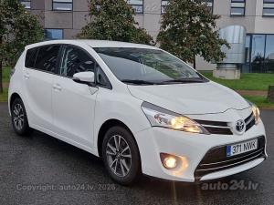 Белый Тойота Версо 2014 в Таллин, объемом двигателя 1.60 л и пробегом 39 тыс. км за 9950 €, фото 3 на AUTOMOTO.COM.LV