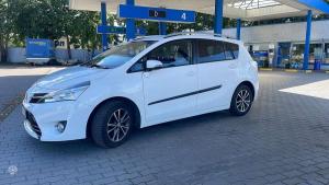 Balts Toyota Verso 2014 Marijampole, ar dzinēja tilpumu 1.60 L un nobraukumu 250 tūkst. km par 4699 €, foto 5 vietnē AUTOMOTO.COM.LV