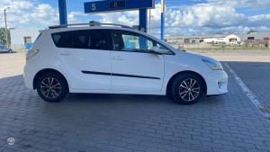 Balts Toyota Verso 2014 Marijampole, ar dzinēja tilpumu 1.60 L un nobraukumu 250 tūkst. km par 4699 €, foto 7 vietnē AUTOMOTO.COM.LV