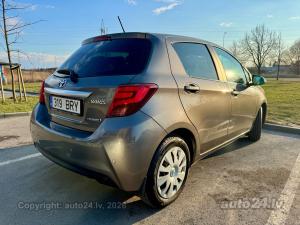 Smilšu krāsa Toyota Yaris 2016 Tallina, ar dzinēja tilpumu 1.50 L un nobraukumu 36 tūkst. km par 10400 €, foto 7 vietnē AUTOMOTO.COM.LV