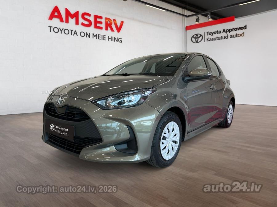 Beige Toyota Yaris 2022 in Parnu, with an engine capacity of 1.50 L and mileage of 41 thousand km for 16290 €, photo 1 on AUTOMOTO.COM.LV