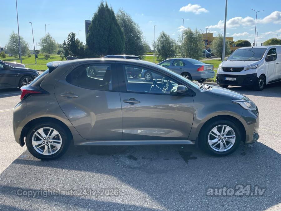 Smilšu krāsa Toyota Yaris 2023 Tartu, ar dzinēja tilpumu 1.50 L un nobraukumu 112 tūkst. km par 14990 €, foto 8 vietnē AUTOMOTO.COM.LV