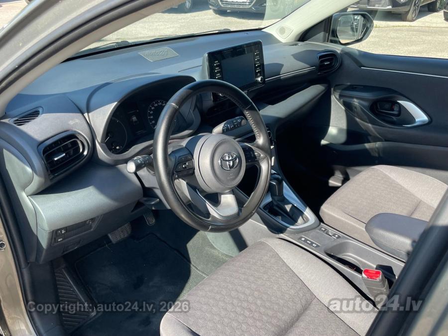 Smilšu krāsa Toyota Yaris 2023 Tartu, ar dzinēja tilpumu 1.50 L un nobraukumu 112 tūkst. km par 14990 €, foto 11 vietnē AUTOMOTO.COM.LV