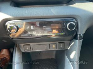 Smilšu krāsa Toyota Yaris 2023 Tartu, ar dzinēja tilpumu 1.50 L un nobraukumu 112 tūkst. km par 14990 €, foto 14 vietnē AUTOMOTO.COM.LV