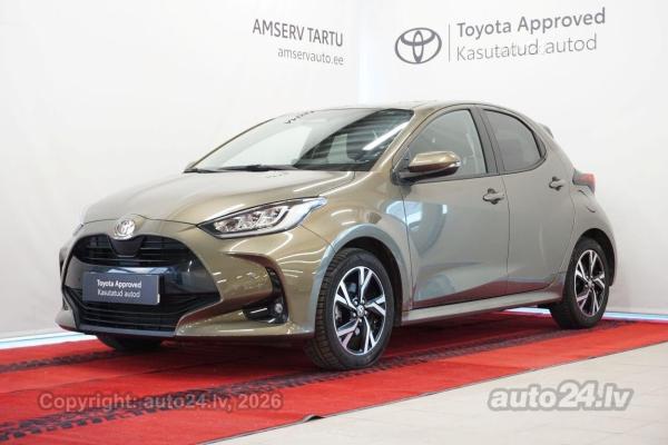 Smilšu krāsa Toyota Yaris 2024 Tartu, ar dzinēja tilpumu 1.50 L un nobraukumu 25 tūkst. km par 21490 €, foto 1 vietnē AUTOMOTO.COM.LV