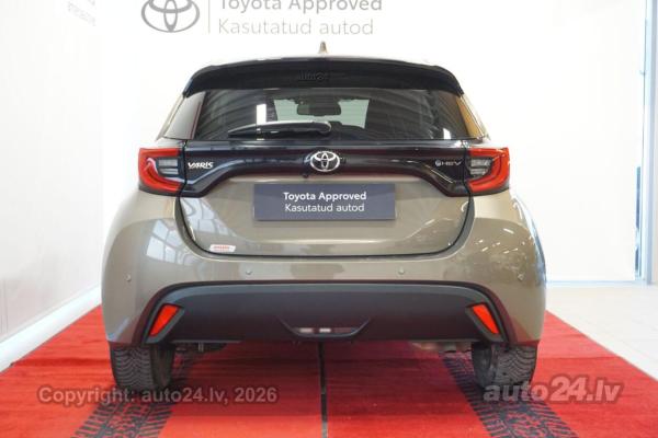 Smilšu krāsa Toyota Yaris 2024 Tartu, ar dzinēja tilpumu 1.50 L un nobraukumu 25 tūkst. km par 21490 €, foto 4 vietnē AUTOMOTO.COM.LV