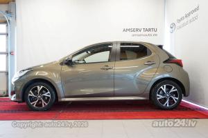 Smilšu krāsa Toyota Yaris 2024 Tartu, ar dzinēja tilpumu 1.50 L un nobraukumu 25 tūkst. km par 21490 €, foto 3 vietnē AUTOMOTO.COM.LV