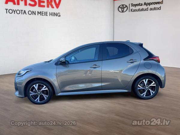 Beige Toyota Yaris 2024 in Paide, with an engine capacity of 1.50 L and mileage of 31 thousand km for 21490 €, photo 3 on AUTOMOTO.COM.LV