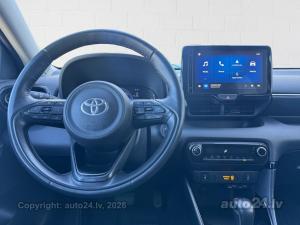 Beige Toyota Yaris 2024 in Paide, with an engine capacity of 1.50 L and mileage of 31 thousand km for 21490 €, photo 10 on AUTOMOTO.COM.LV