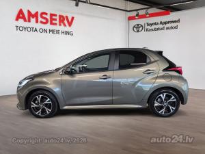 Бежевый Тойота Ярис 2024 в Таллин, объемом двигателя 1.50 л и пробегом 35 тыс. км за 21490 €, фото 4 на AUTOMOTO.COM.LV